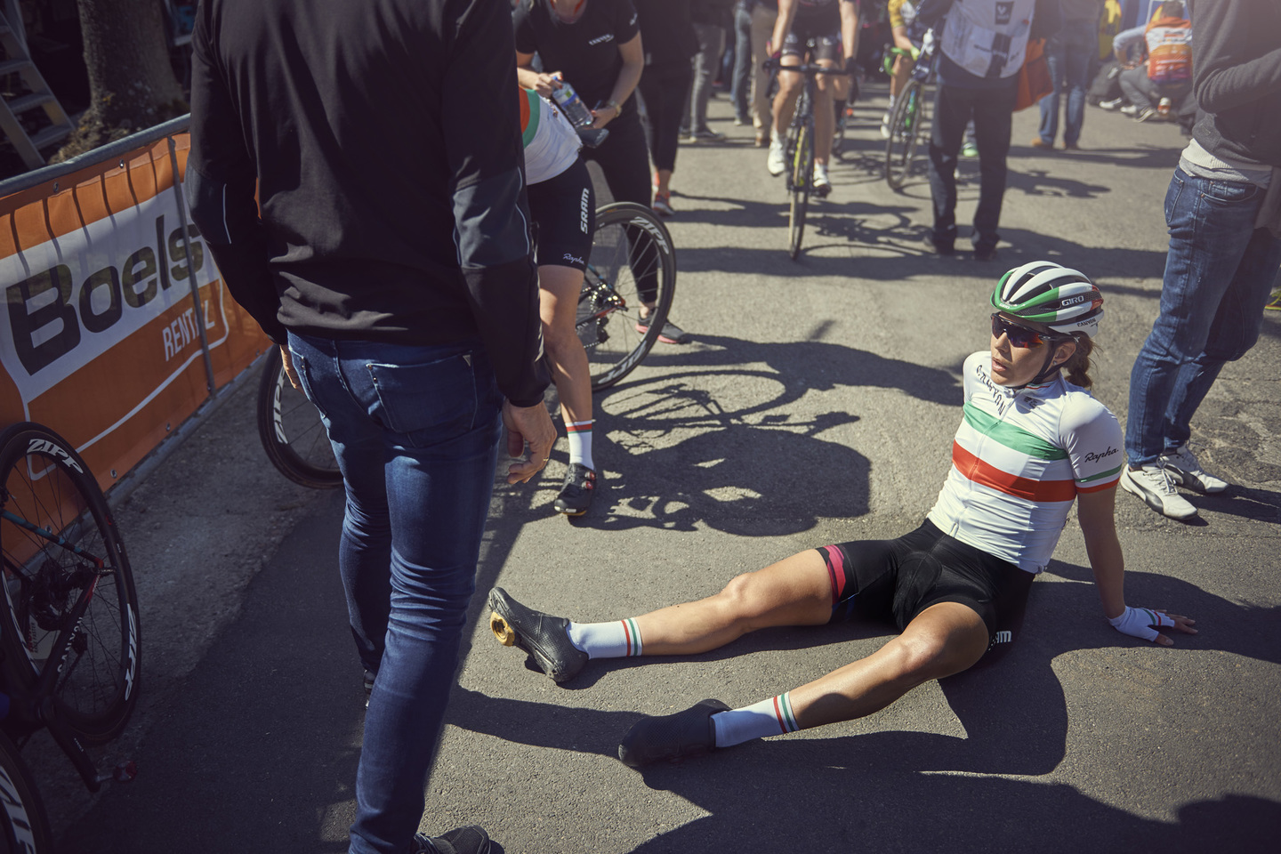 Elena Cecchini wins her third consecutive national road title - WMNCYCLING