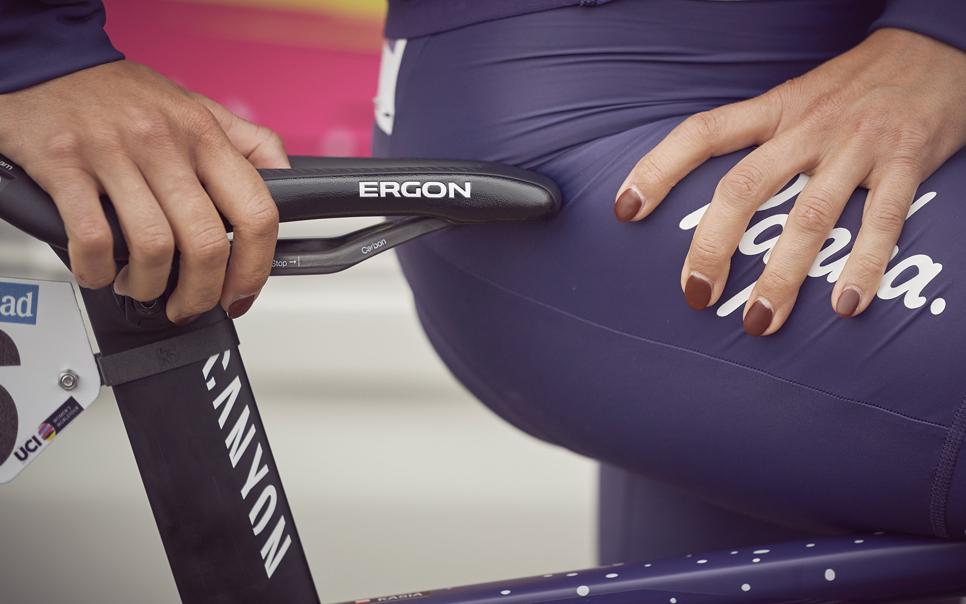 Equipment :WMNCYCLING