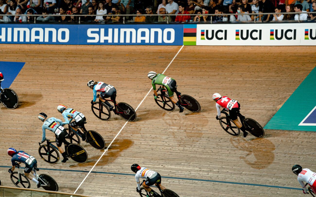 SHARI BOSSUYT BECOMES MADISON WORLD CHAMPION :WMNCYCLING