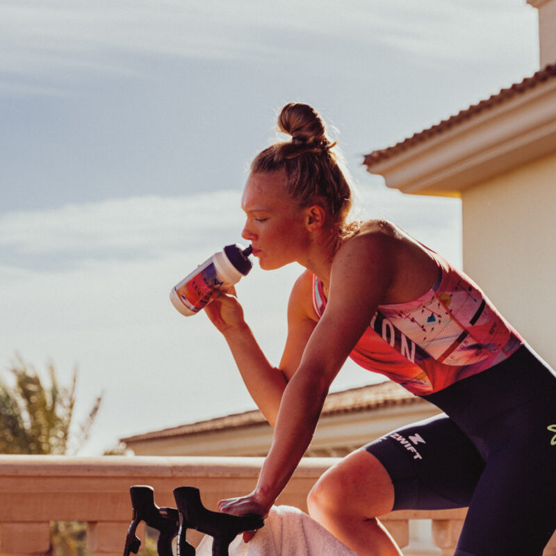 Maike van der Duin :WMNCYCLING