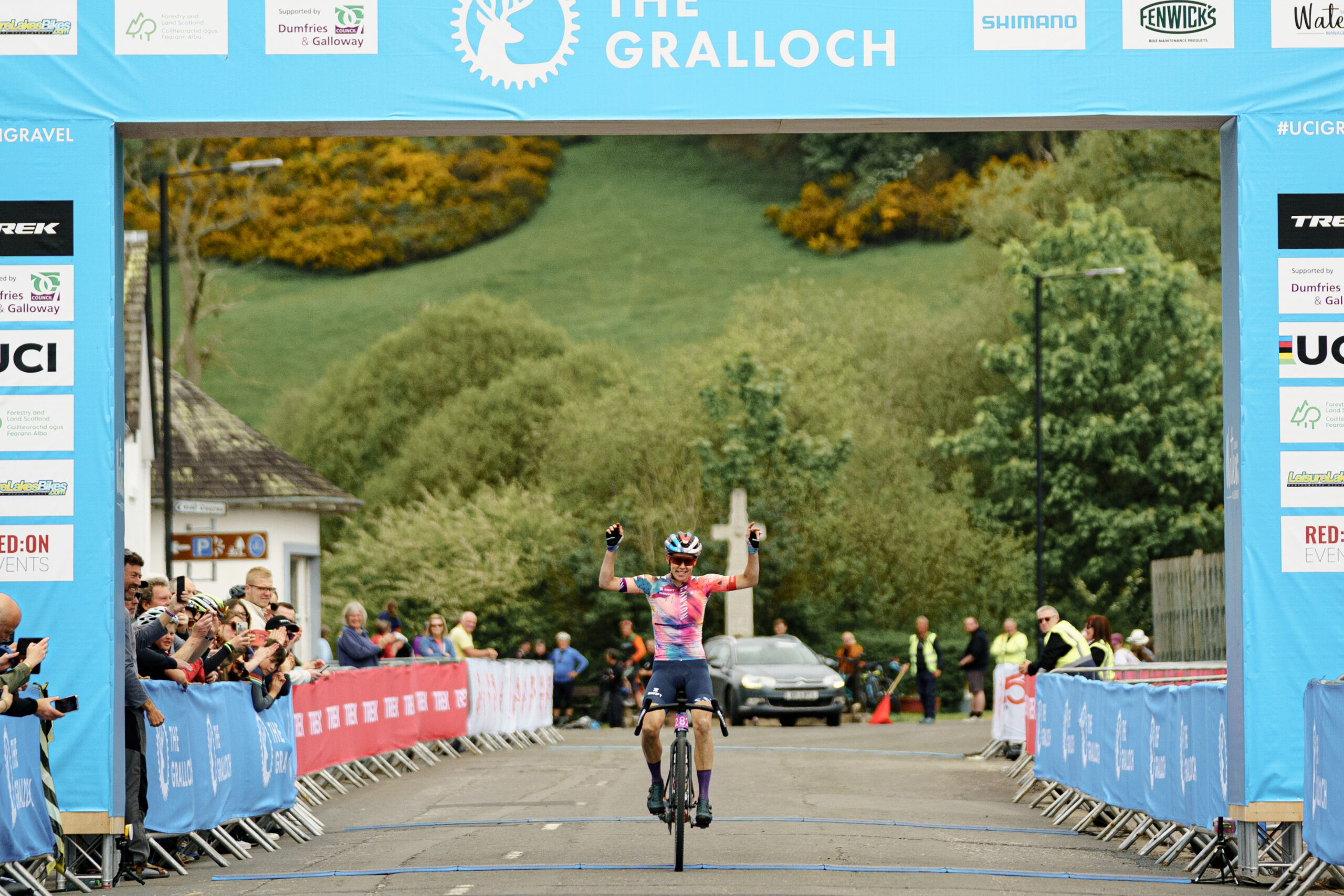 TIFFANY CROMWELL WINS THE GRALLOCH GRAVEL RACE - WMNCYCLING