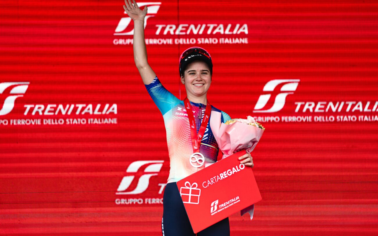 NEVE BRADBURY WINS BLOCKHAUS STAGE OF THE GIRO D'ITALIA - WMNCYCLING